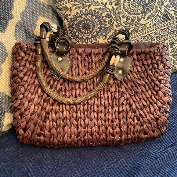 White Stag | Bags | Dark Seagrass Purse With Seashell Accents Very ...